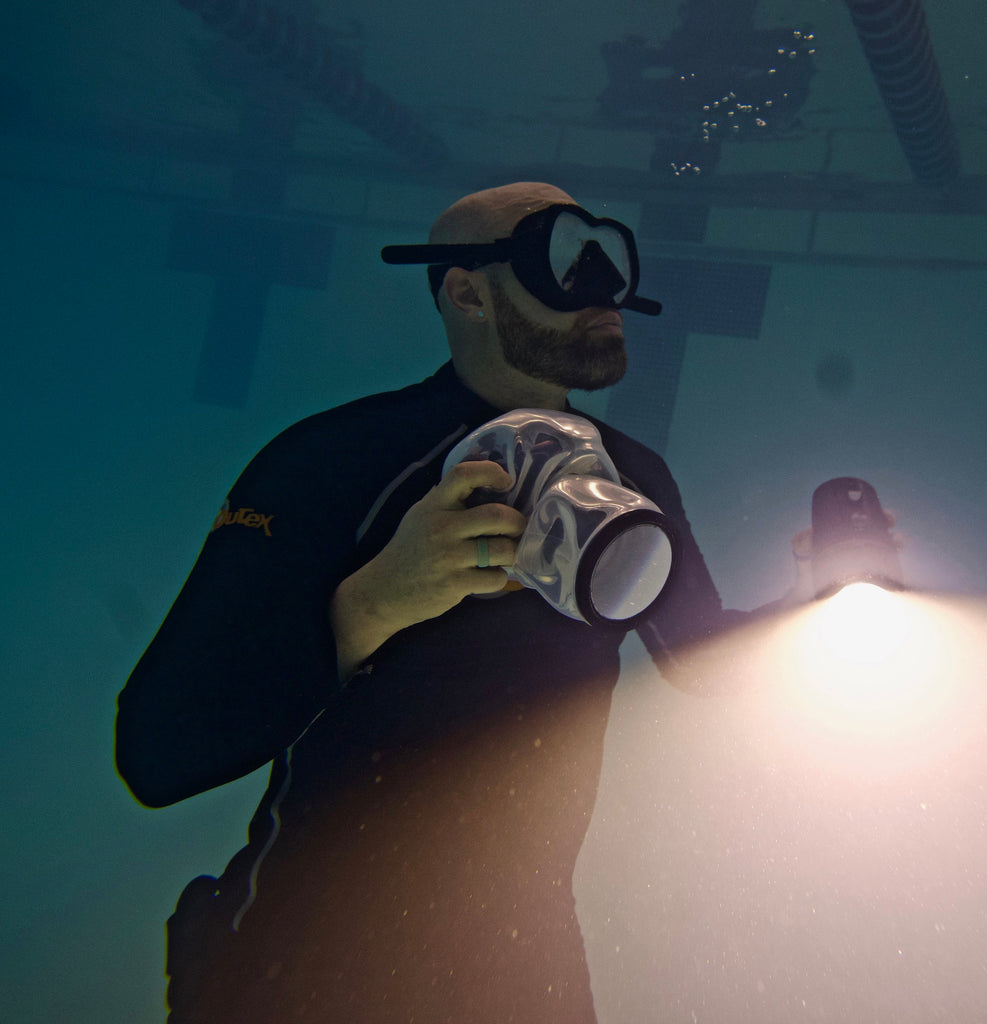 Ben Lowy Underwater Photoshoot Tutorial for B&H Photo at PhotoPlus Exp